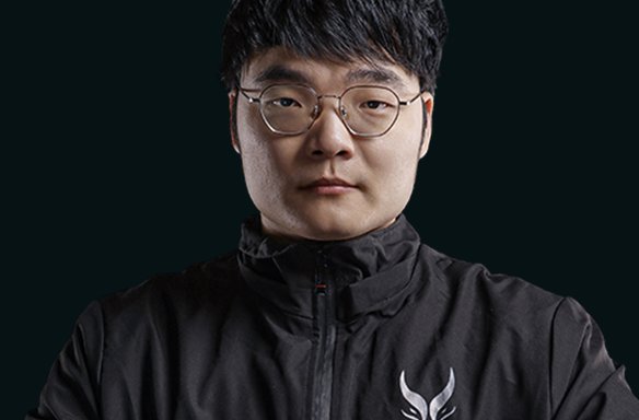 全息 Pyw选手贴纸 - 2022年TI_DOTA2饰品交易_网易BUFF